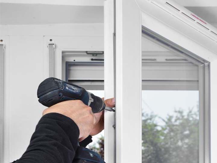 How to install and maintain aluminum window frame extrusions?